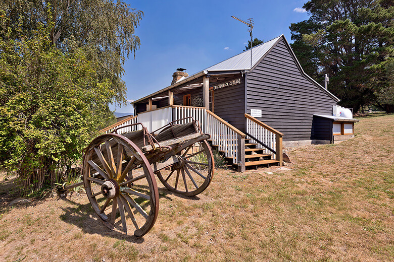 Crackenback Cottage 1884 - Merimbula Holiday Rentals